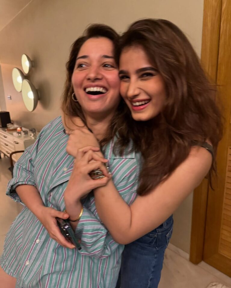 Rasha Thadani Talks All About BFF Tamannaah Bhatia, Calls Her The ...