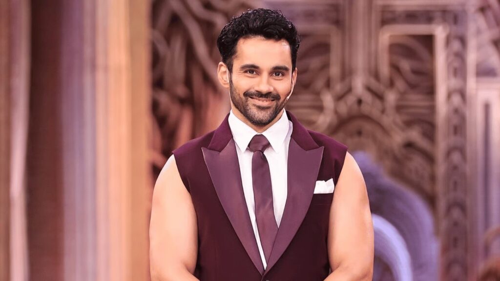 Abhishek Bajaj Stays Clear Of Conflicts, Focuses On...